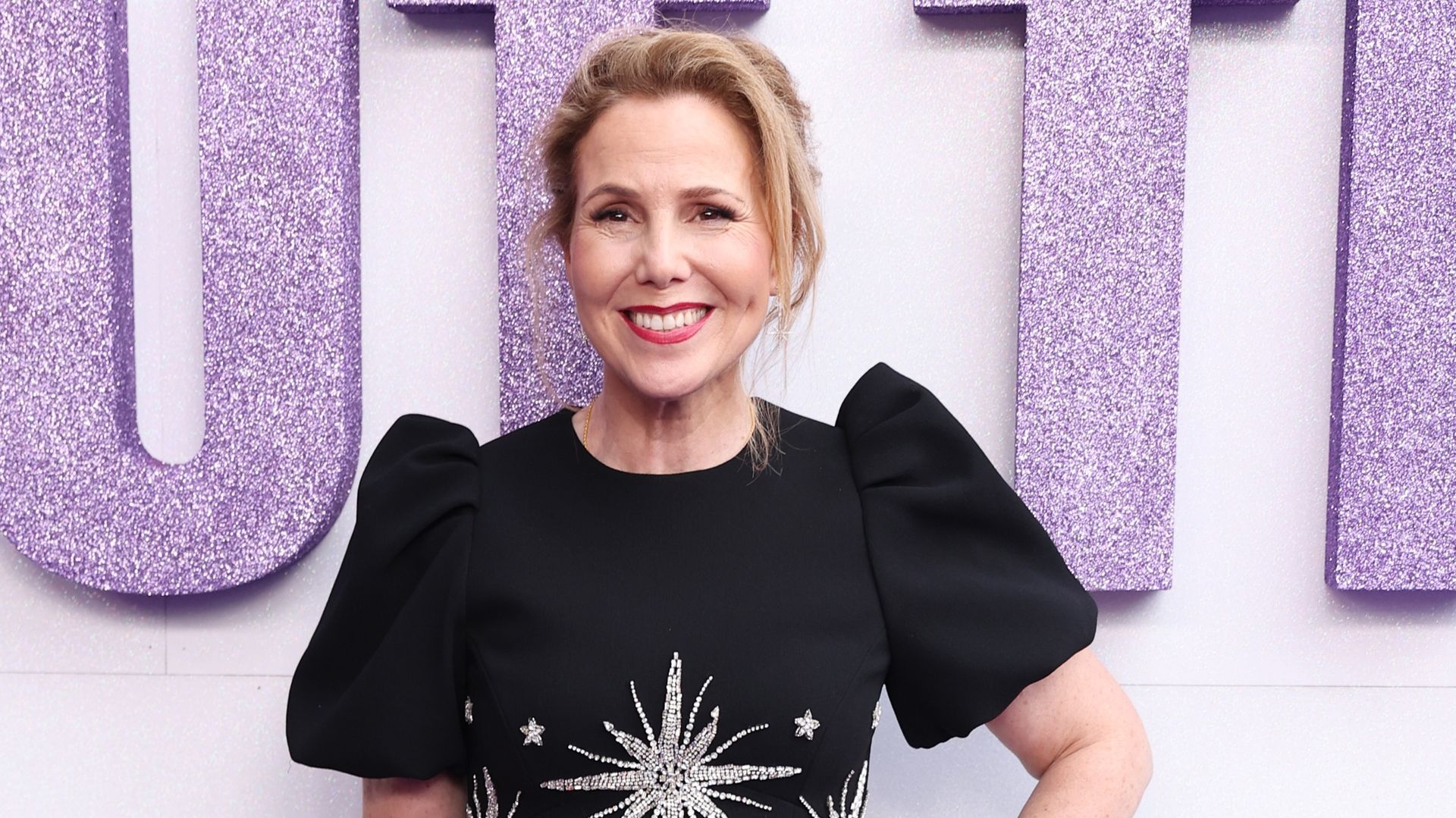 We're starry eyed over Sally Phillips' wearable twist on the LBD for Bridget Jones premiere in ...