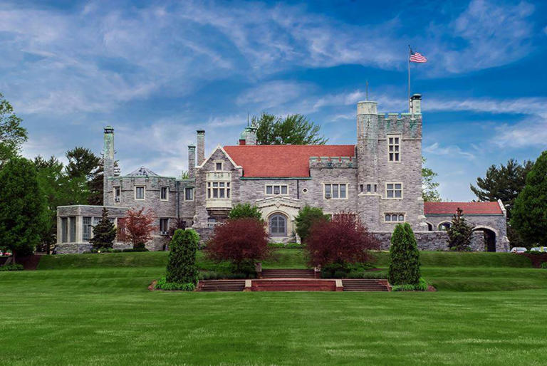 14 Fantastic Castles in Ohio You’ll Want to Visit