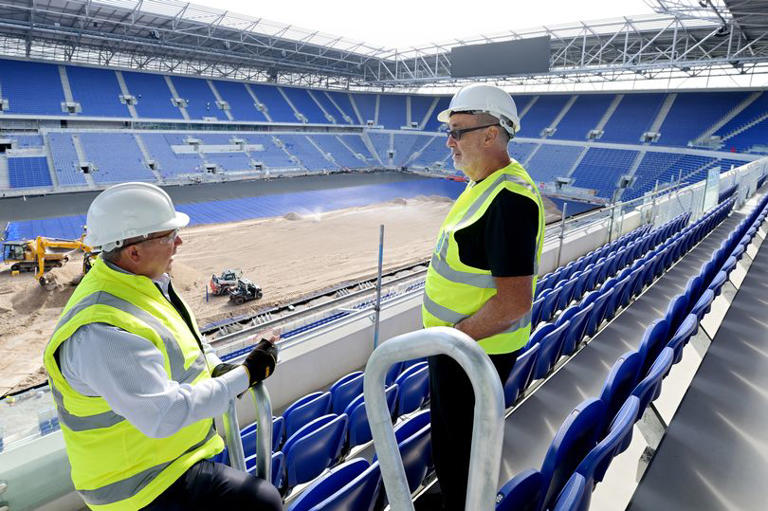 Dan Meis shares reaction after Everton supporters blown away by new stadium