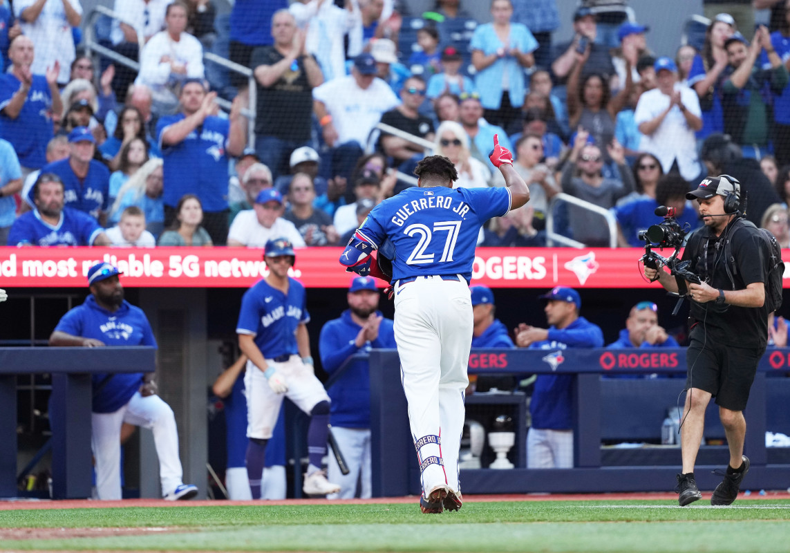 Blue Jays PA Announcer Warns Fans During American National Anthem