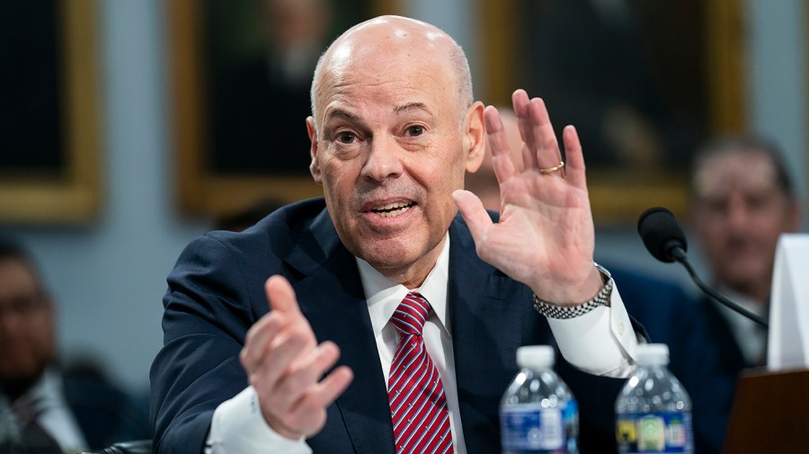 Postmaster general to step down, asks for replacement