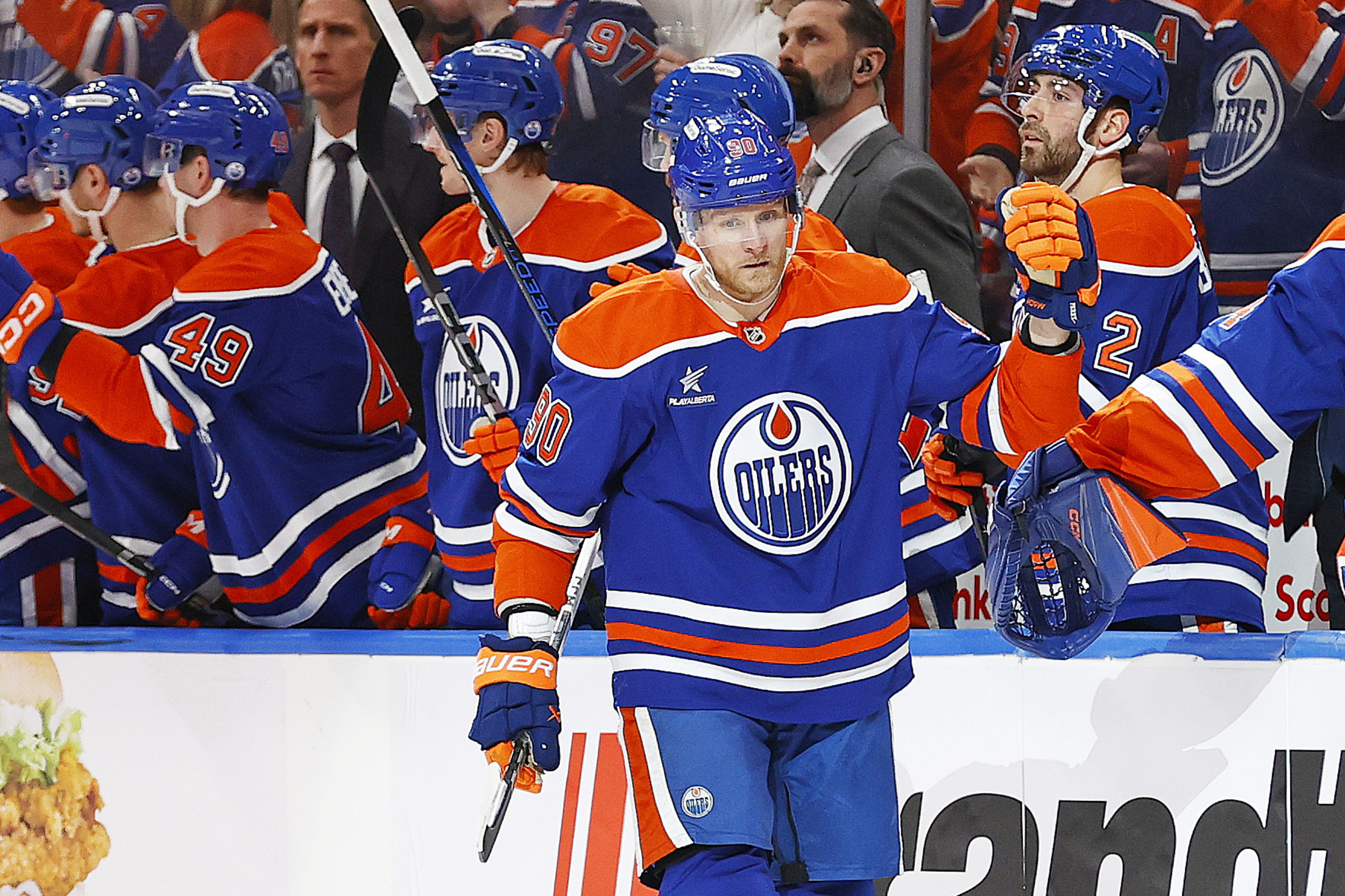Oilers’ Toughest UFA Call Is Old, Slow, and Effective
