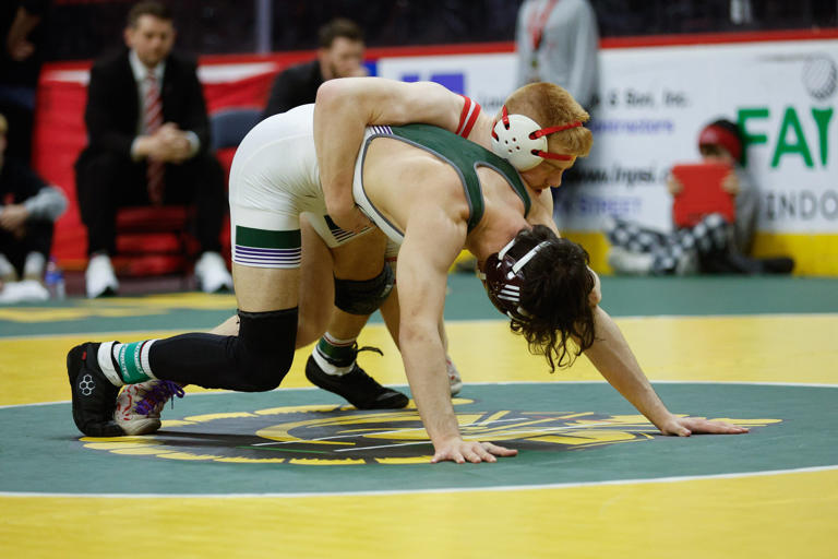 Waverly wrestler voted Guthrie athlete of the week for Jan. 4-10