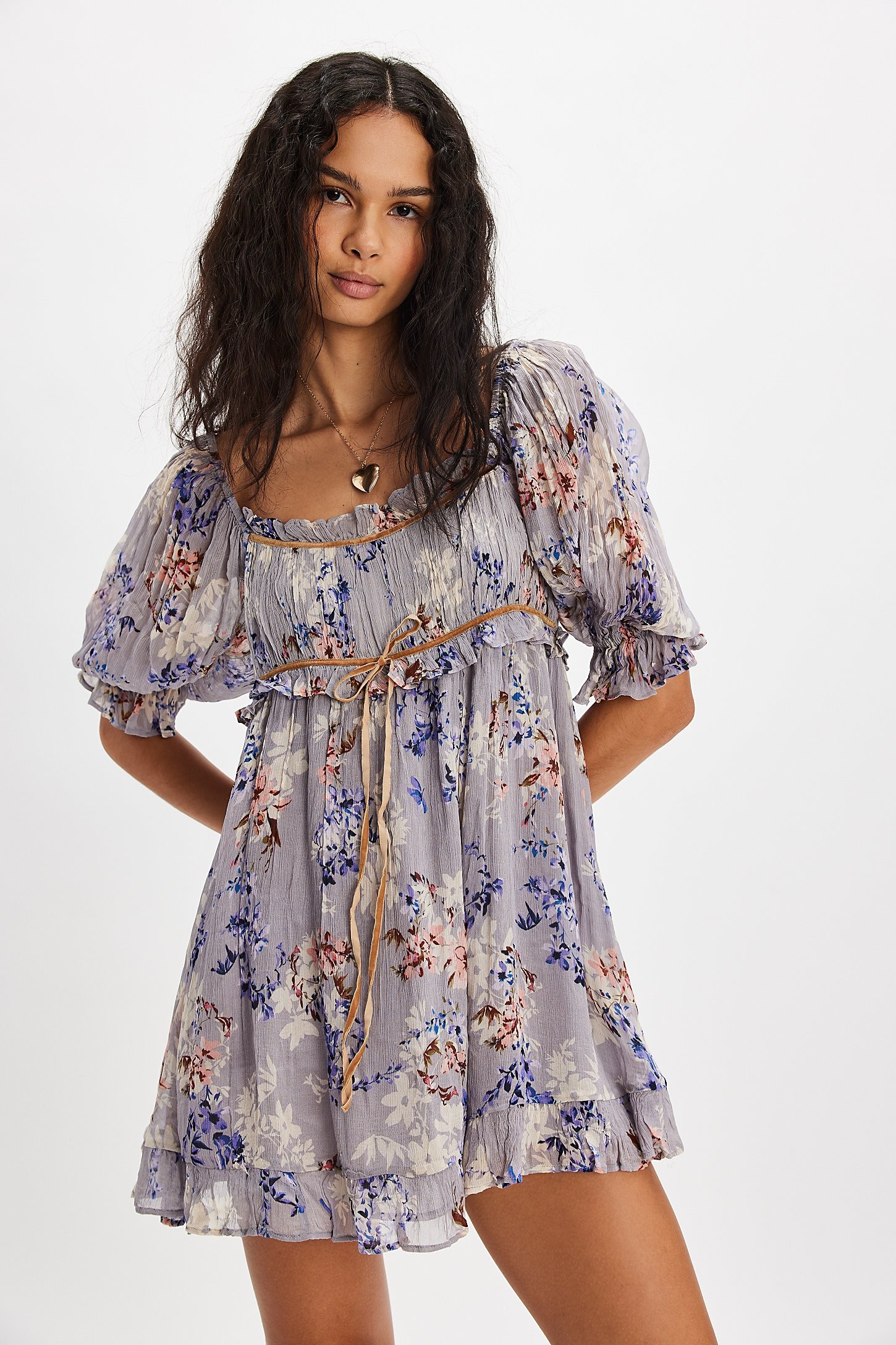 15 “Flattering” Free People Spring Dresses To Brighten Up Your Closet