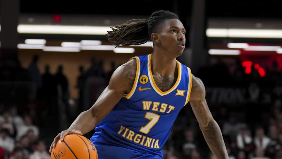 NBA Scouts Have 'Growing Interest' in Javon Small, per College Hoops ...