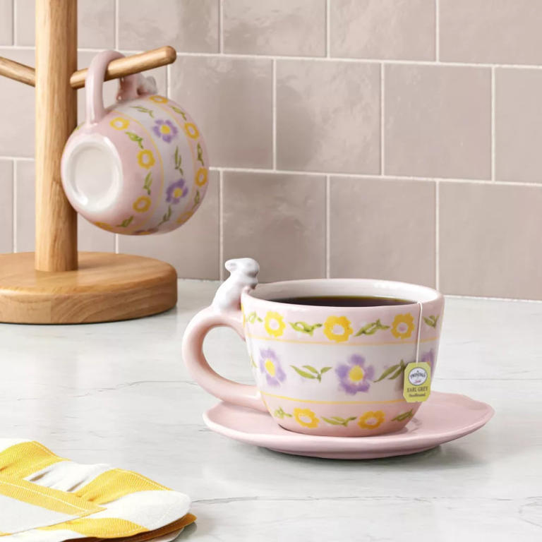 Target's Gorgeous Floral-Themed Tea Cup and Saucer Set Is the Best $7 ...