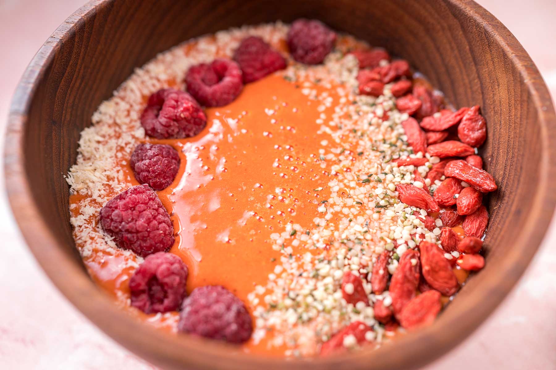 Delectable Goji Berry Smoothie Bowl