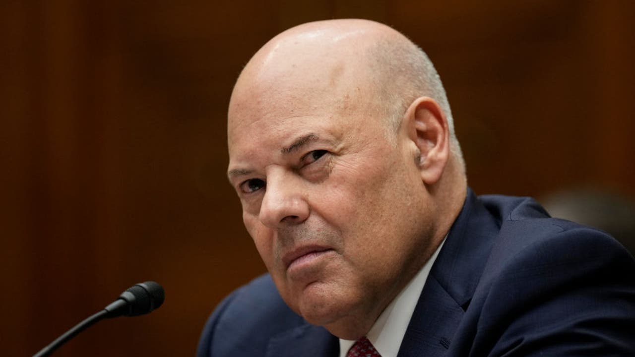 USPS postmaster general plans to step down, Georgia reaction