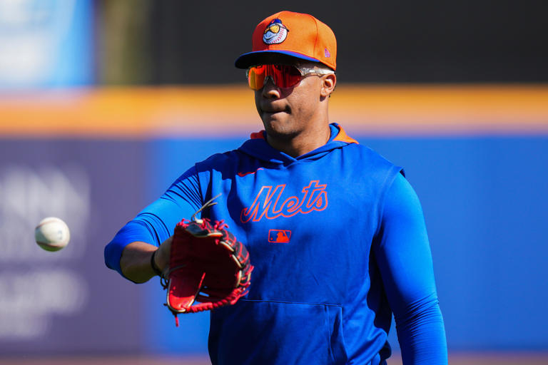 Gio sounds off on Mets spring training cap putting damper on Juan Soto ...