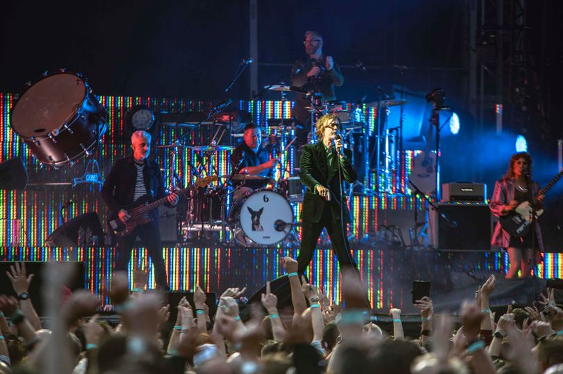 Pulp 2025 summer arena tour: How to get tickets and what they cost