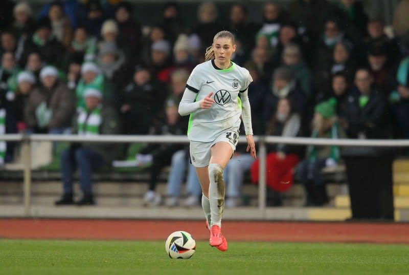 Jule Brand: Freund, Gehalt und Geschwister – das musst du über die ...