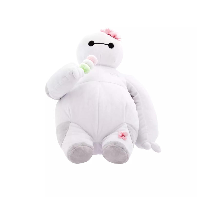 Disney Sakura Plush & Apparel Collection Now Available Online