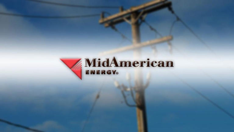 MidAmerican proposes solar energy, natural gas projects for Iowa