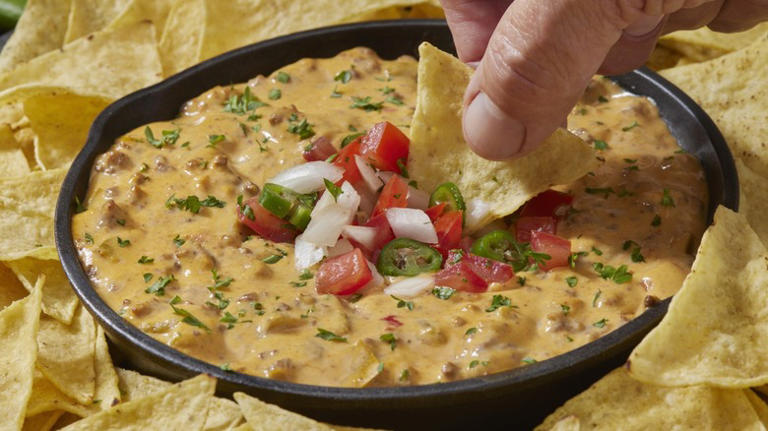 How To Transform Costco Chili Into A Delicious Party Dip