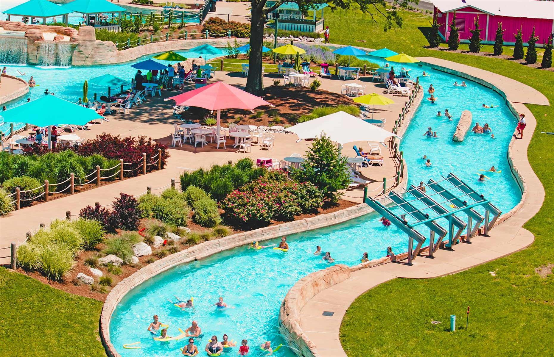 29 Amazing American Theme Parks Outside Disney