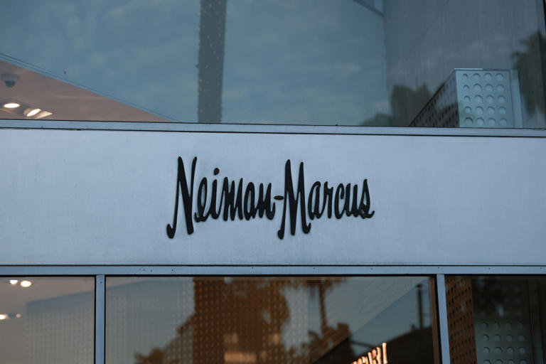 Saks closing down Neiman Marcus North Texas headquarters