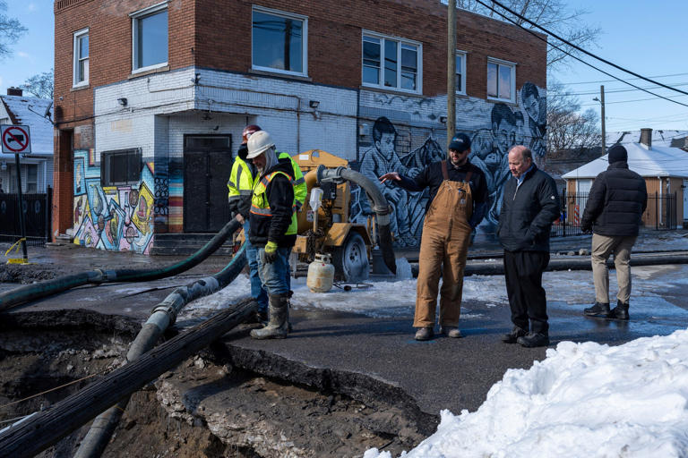 As water recedes, flood of work remains after southwest Detroit water ...