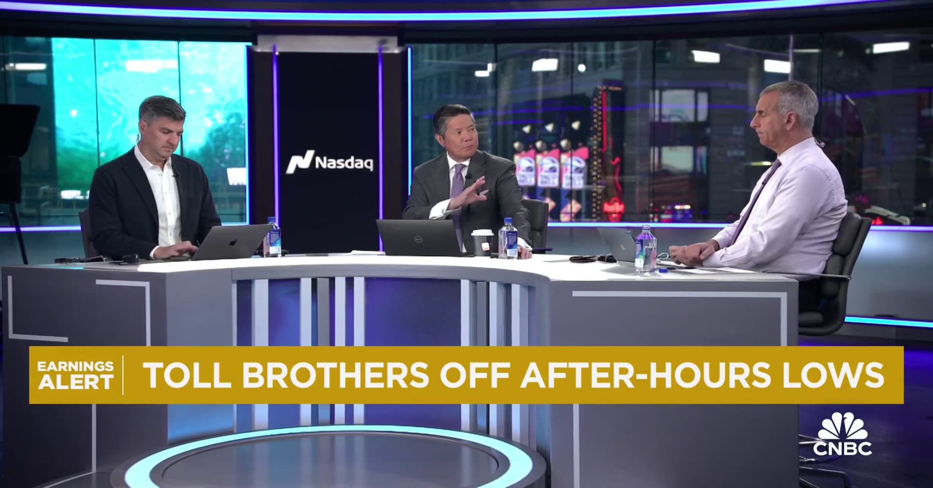 'Fast Money' traders talk Toll Brothers after earnings miss