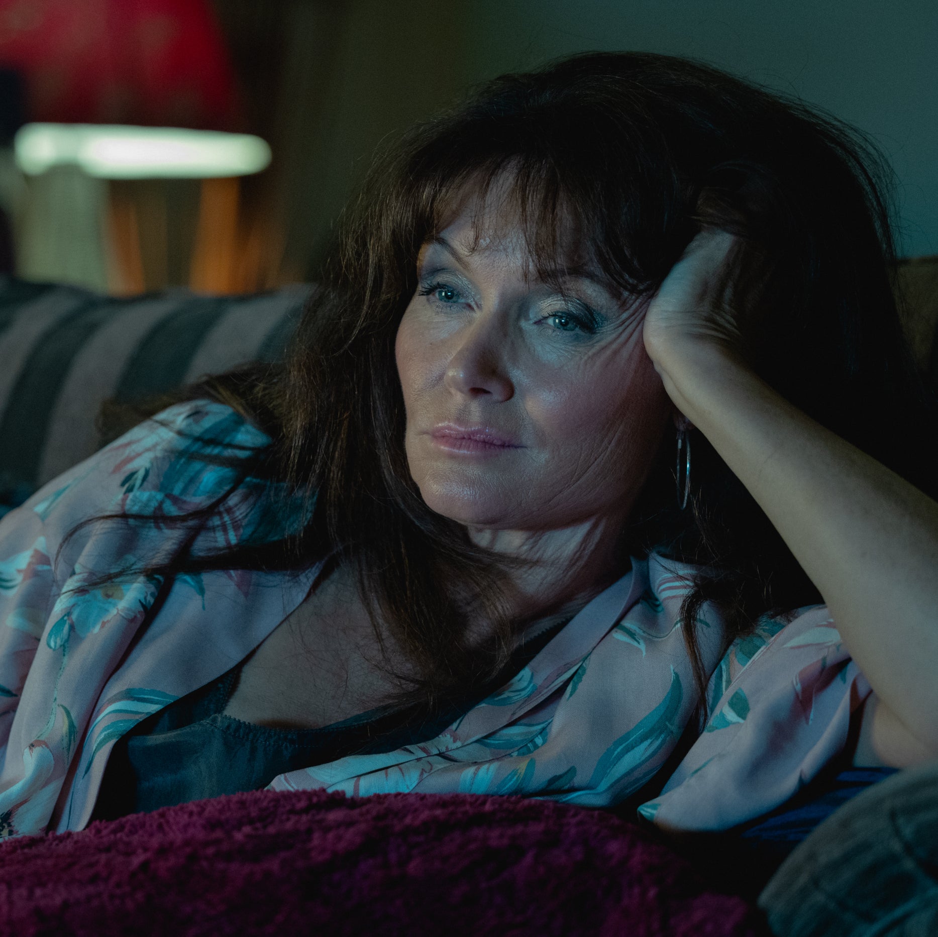 Here’s The “Apple Cider Vinegar” Cast And Their Real-Life Counterparts