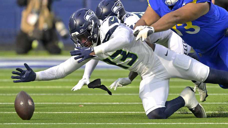 Panthers, Chargers projected to target star Seahawks linebacker
