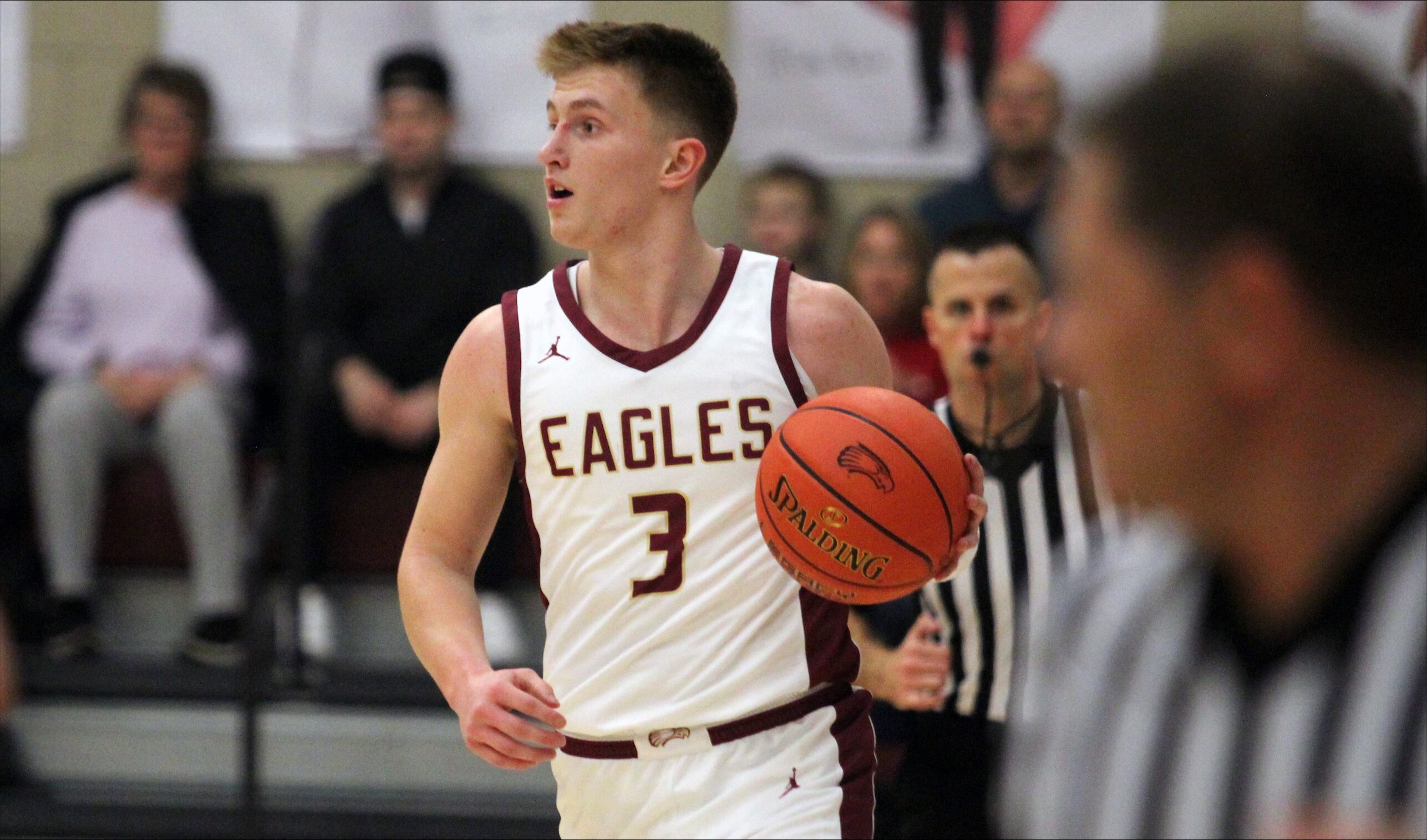 Fargo Davies’ Mason Klabo breaks Class AA All-time scoring record