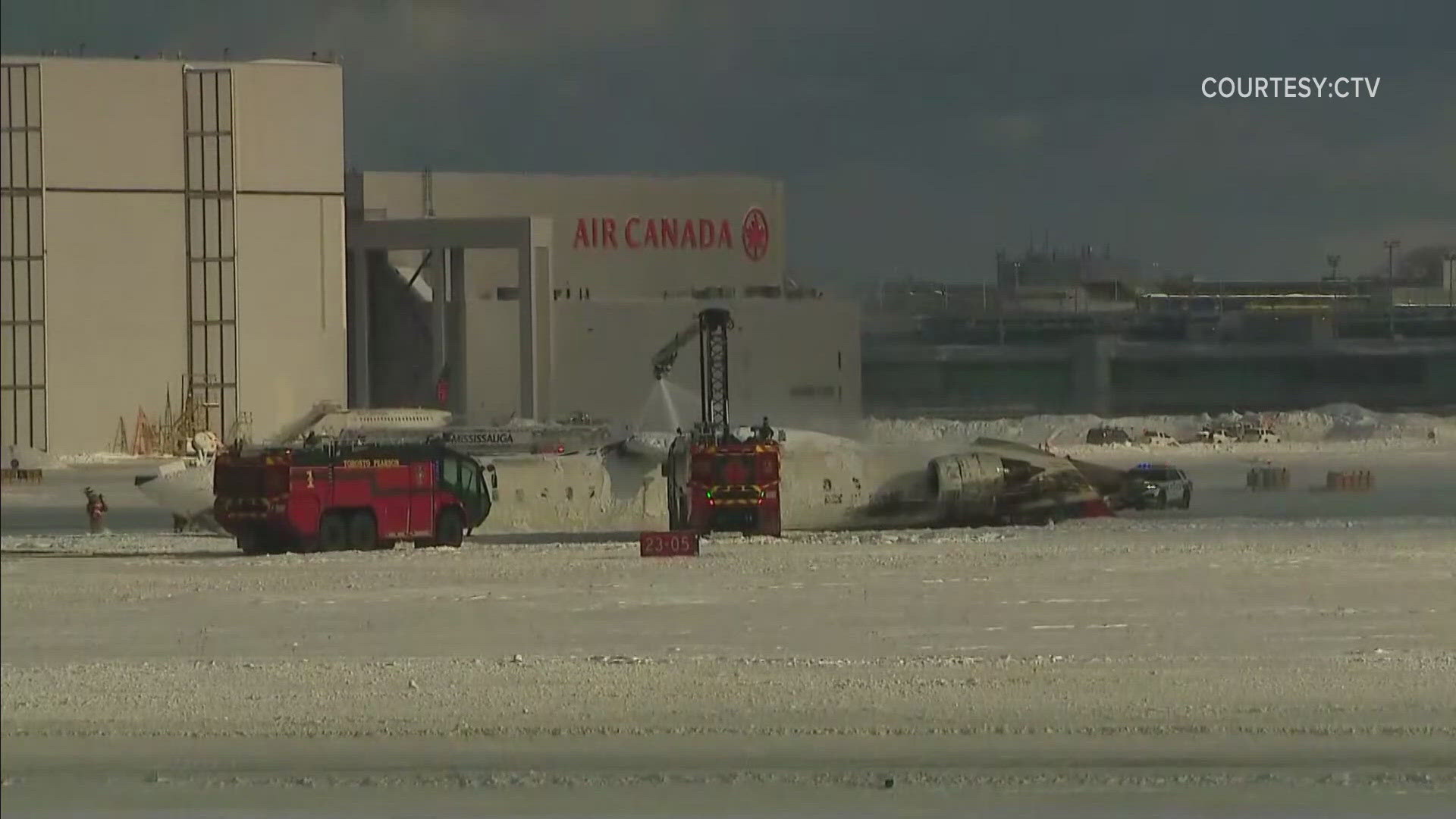 Questions remain on how plane overturned in Toronto crash