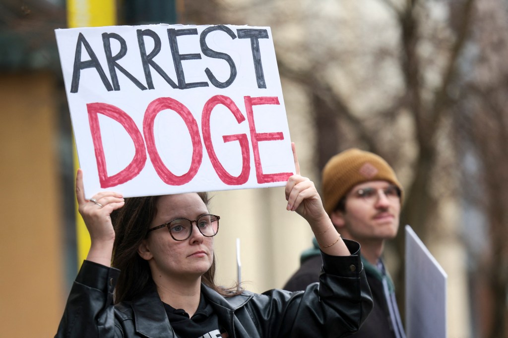 DC judge blocks bid to stop DOGE mass firings, federal data access