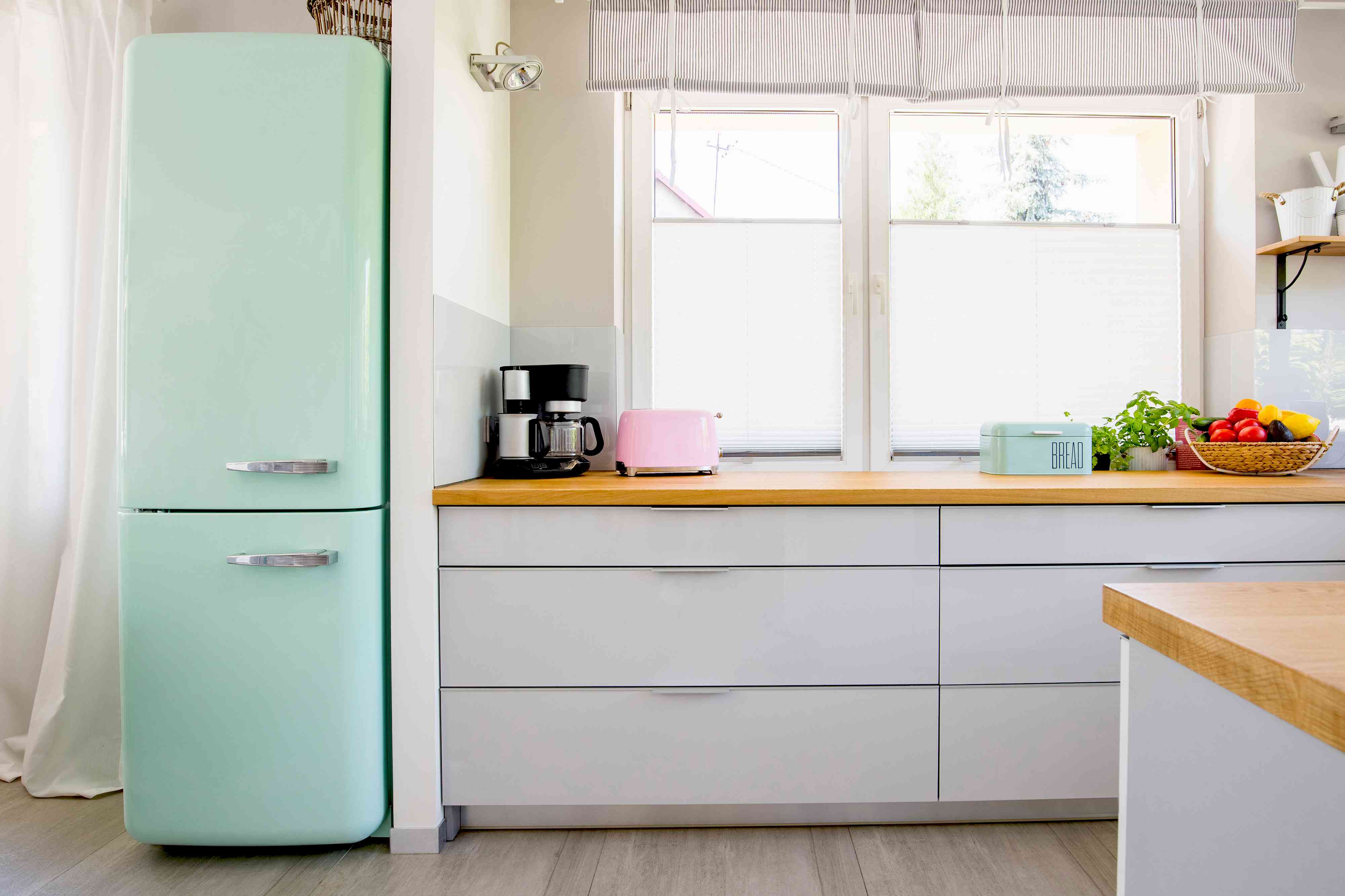 5 'Outdated' Kitchen Design Trends You're About to See Everywhere Again