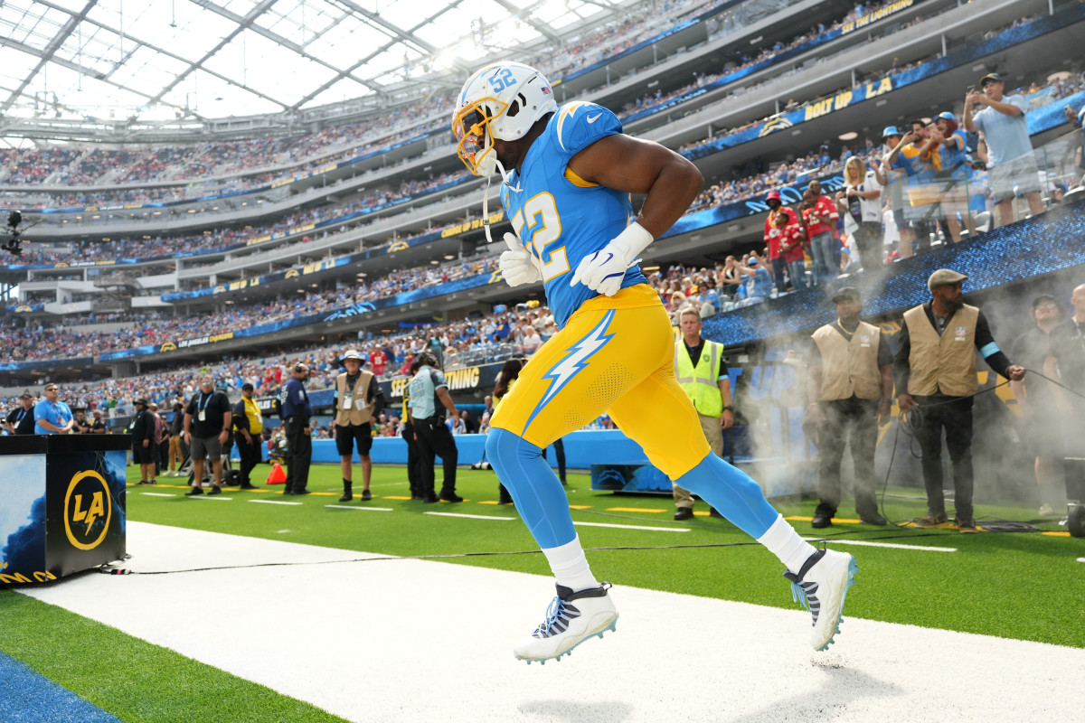 ESPN analyst has Los Angeles Chargers losing 2 key free agents, but ...