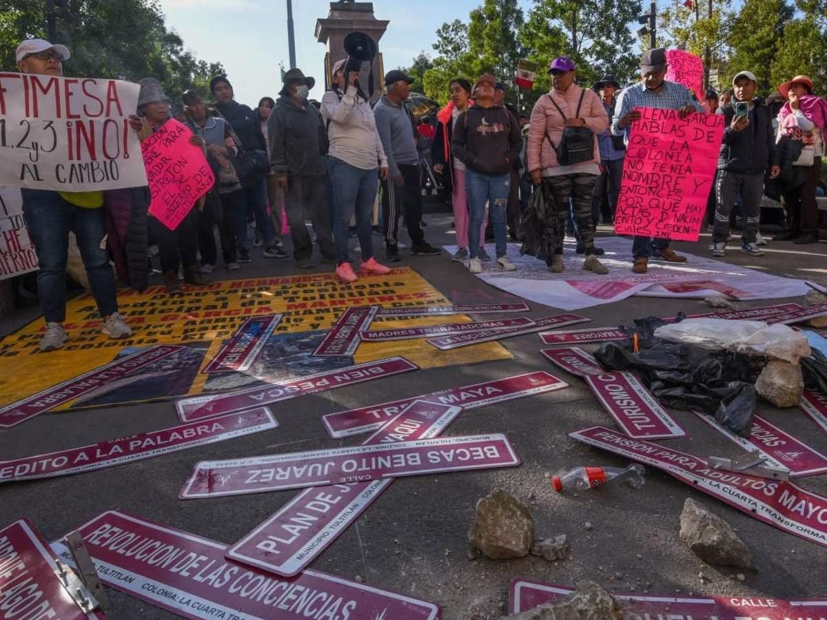 Vecinos de la nueva colonia Cuarta Transformación vuelven a manifestarse