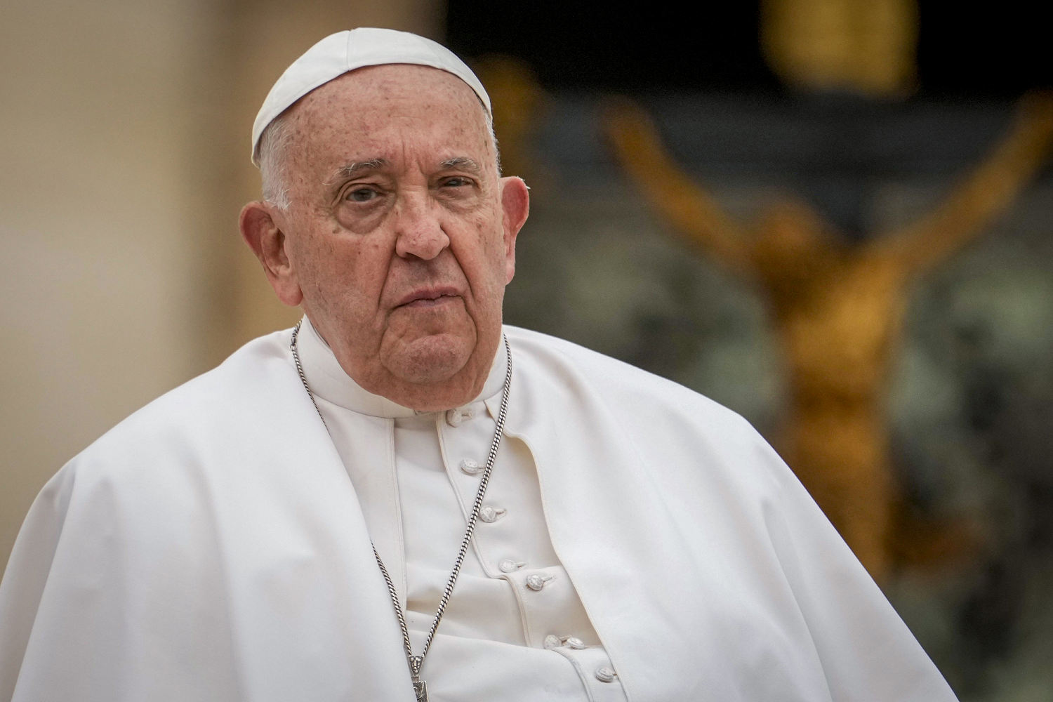Pope Francis remains hospitalized with pneumonia in both lungs, Vatican ...