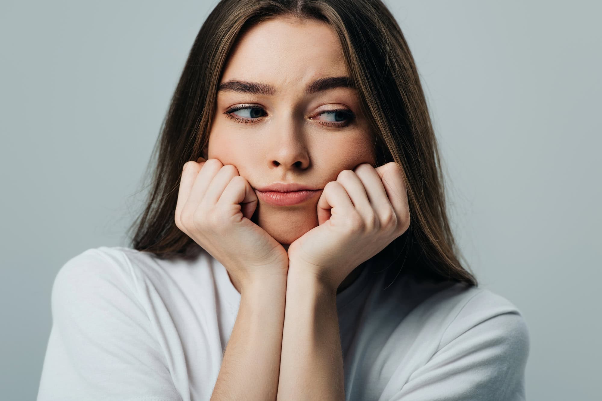 9 Things Women Constantly Consider That Never Cross Men's Minds