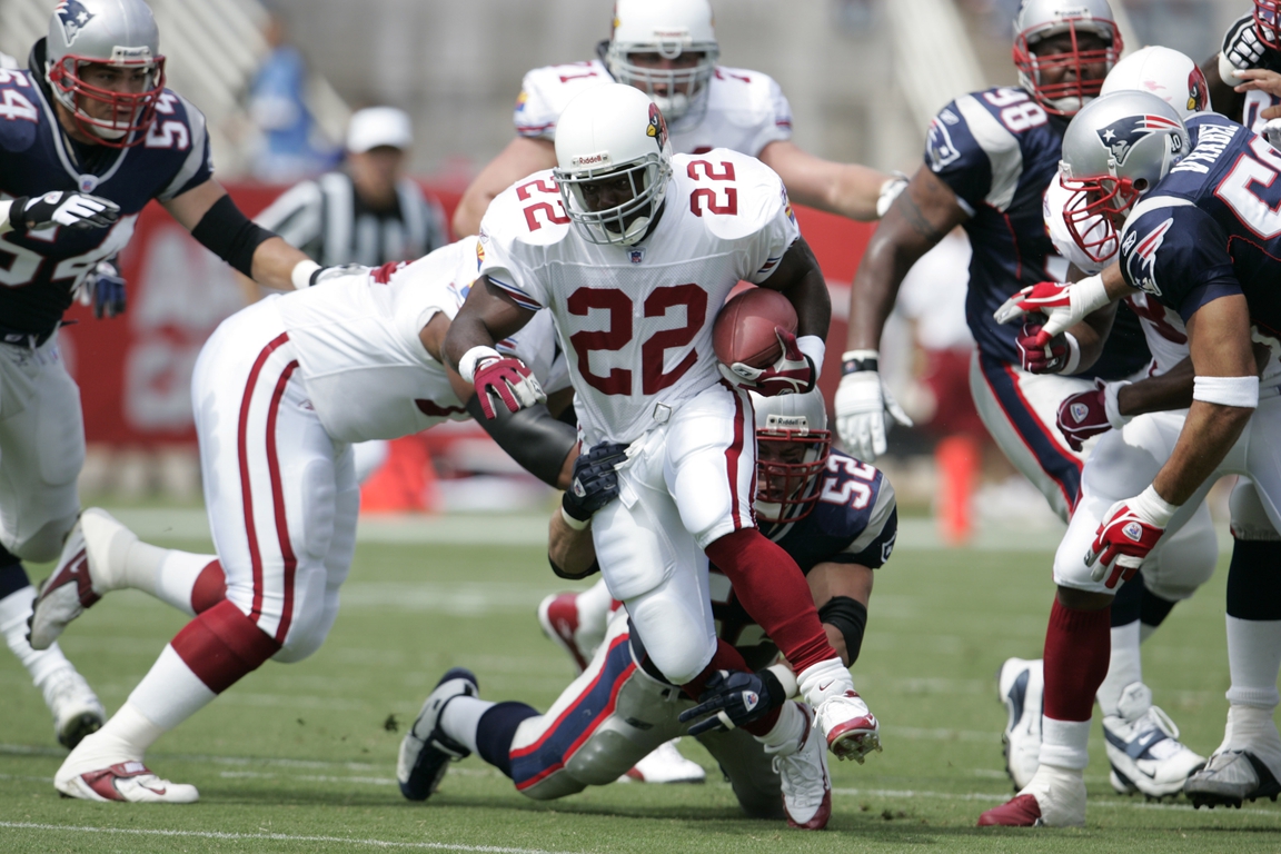 Offbeat photos show iconic athletes in unfamiliar photos