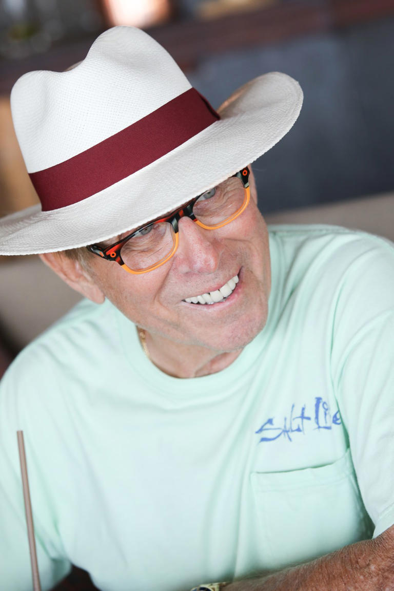 Tom Redmond Sr., Aussie Hair Care Founder, Dies at 92