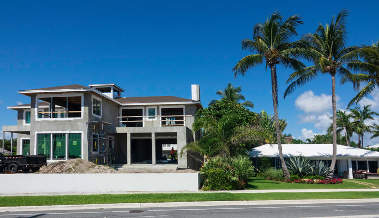 Florida program to elevate houses seeks to stop insurance claims before ...