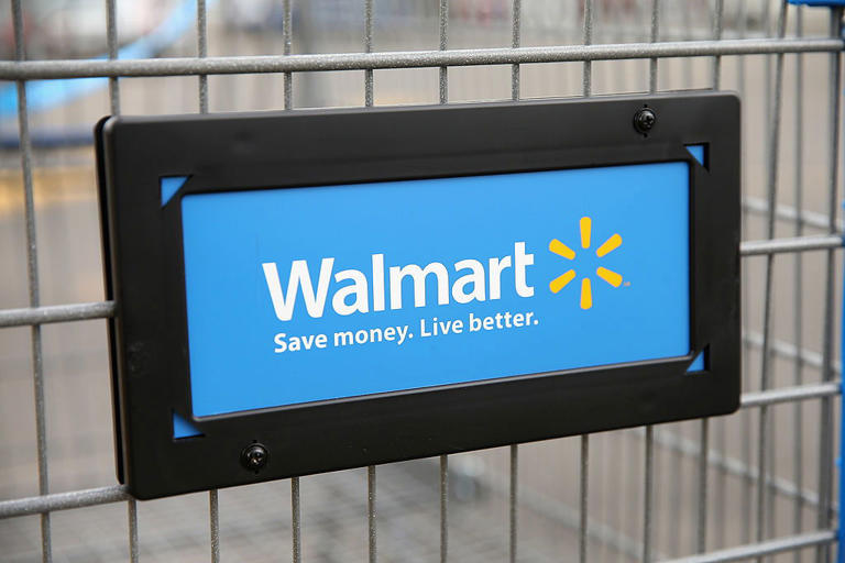 Black Workers Sue Walmart, Alleging Discriminatory Background Check ...