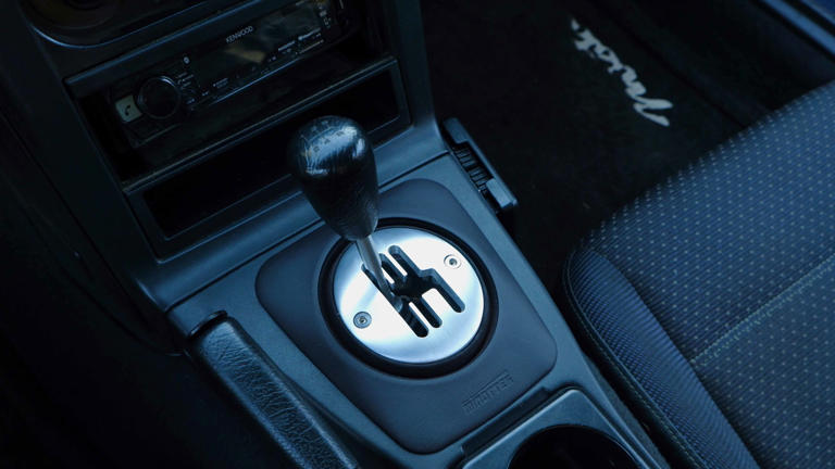 Want a gated shifter for your Mk1 Mazda MX-5? You can now have one for £450