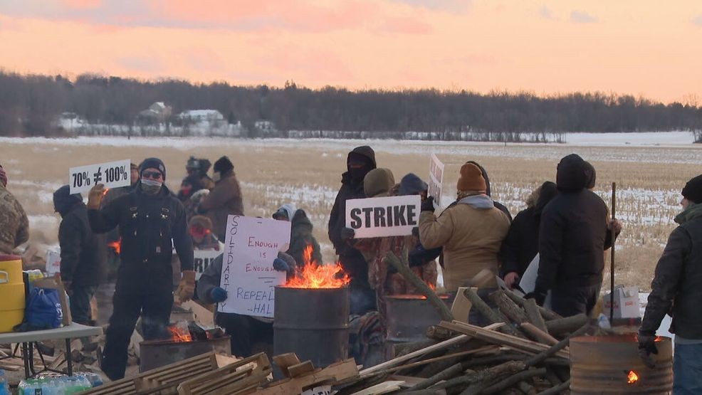 'Came to our breaking point': NYS corrections officers strike for ...