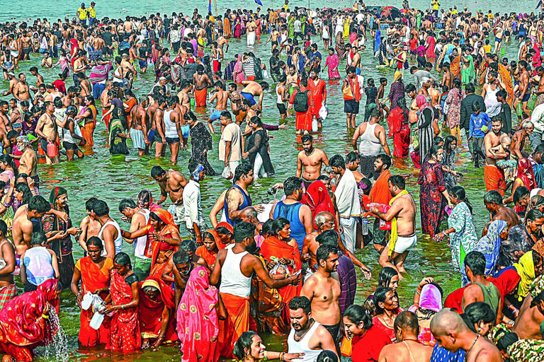 Faecal bacteria in Ganga at Prayagraj: Here's how it can impact human ...