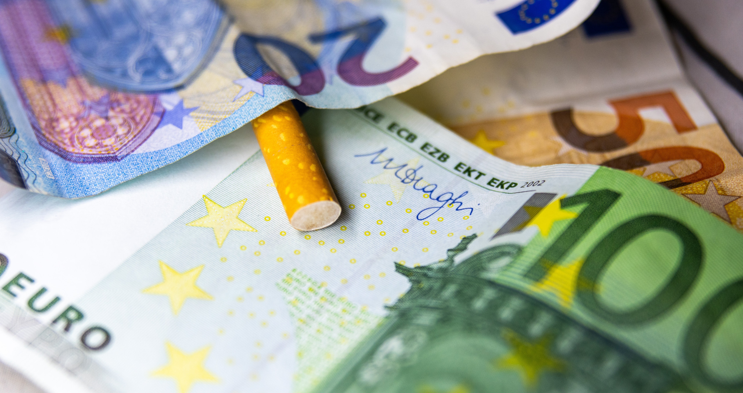 What European Union countries have the highest smoking rates?