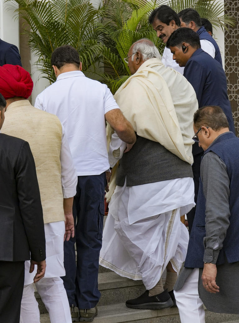 You will be accountable for poll results: Kharge to Congress top brass