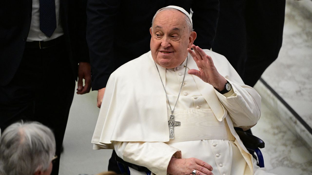 Pope Francis critical after "respiratory crisis," Vatican says