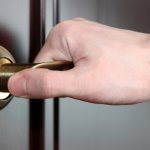 12 Smart Ways to Lock a Door Without a Lock