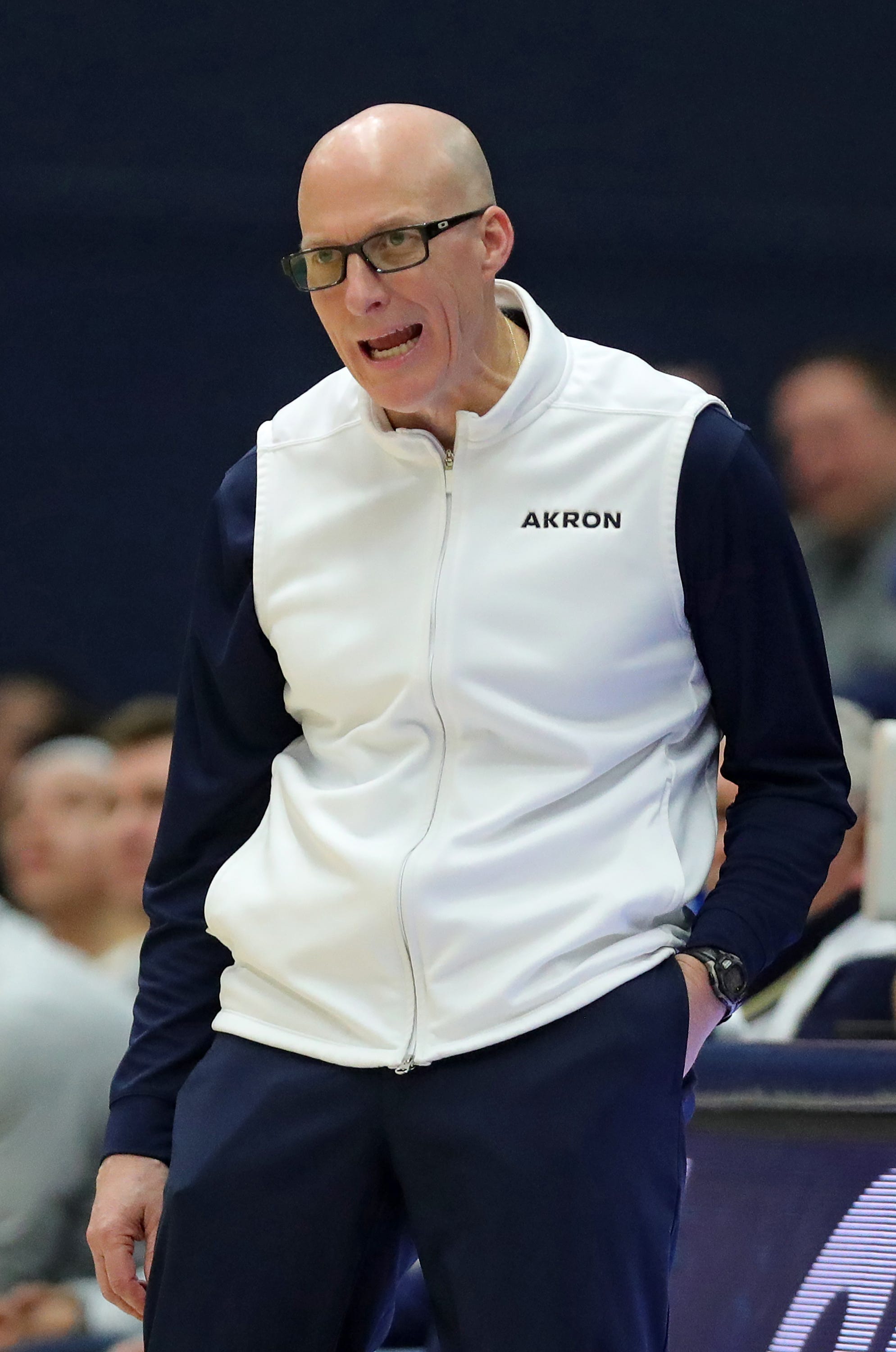 Akron basketball score, recap vs. NIU | Zips extend streak, honor ...