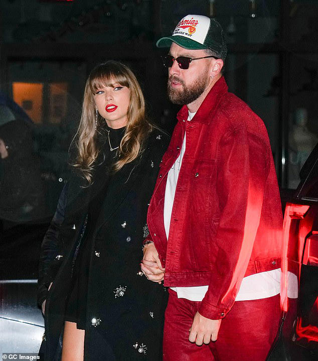 Travis Kelce 'splurges $140k on luxury Valentine's Day gifts for Taylor ... Travis Kelce 'splurges $140k on luxury Valentine's Day gifts for Taylor ...