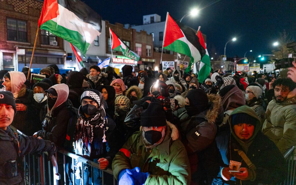 New York leaders express outrage over ‘antisemitic’ protest in Brooklyn ... New York leaders express outrage over ‘antisemitic’ protest in Brooklyn ...