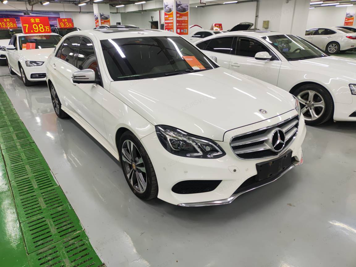 奔驰 奔驰E级 2015款 改款 E 260 L 运动型实拍图