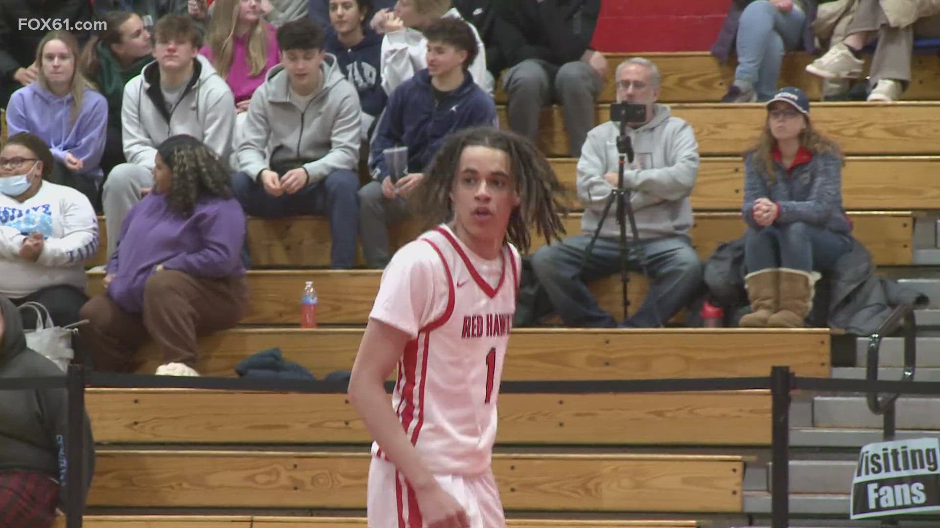 Manchester High School basketball routs Tolland 90-59 in CCC Tournament