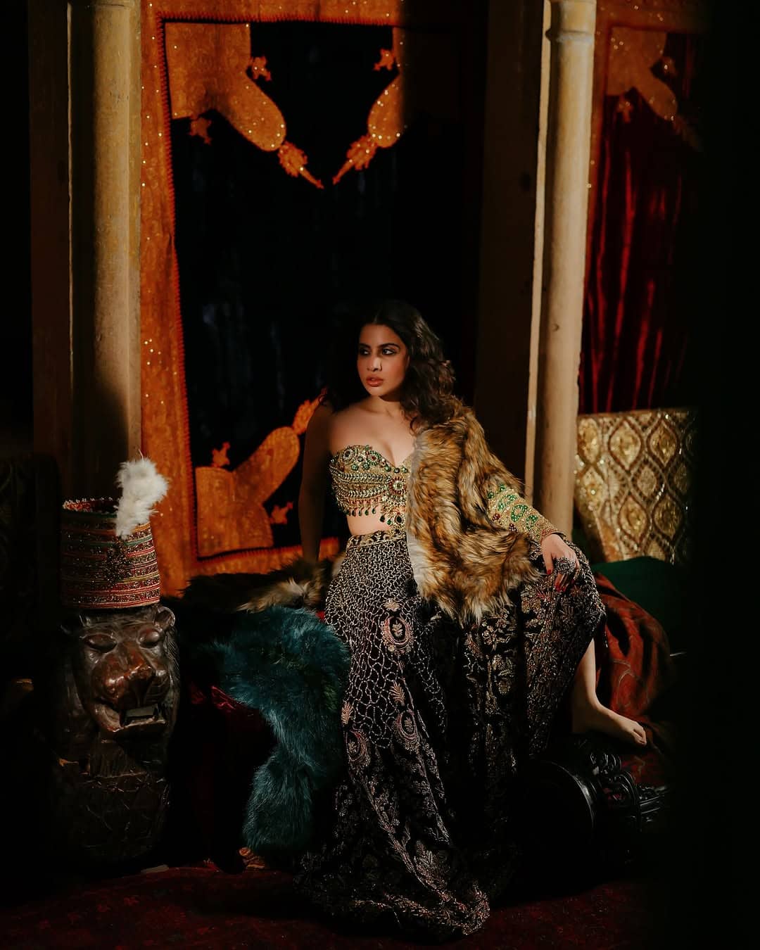 PHOTOS: Urfi aka Uorfi Javed looks stunning in lehenga; netizens call ...