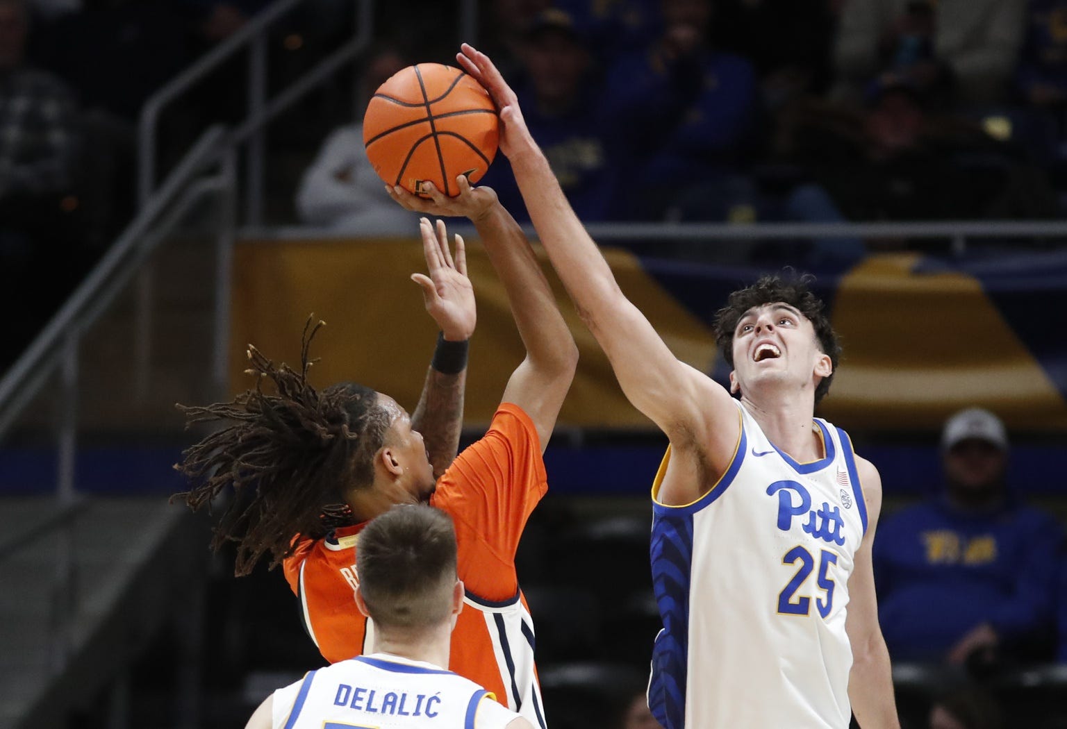 Big 2nd half keys Pitt win as several step up